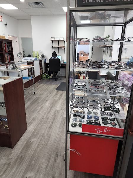 Chicago Eye Care & Lasers, 2252 S Canal St Suite 201, Chicago, Illinois ...